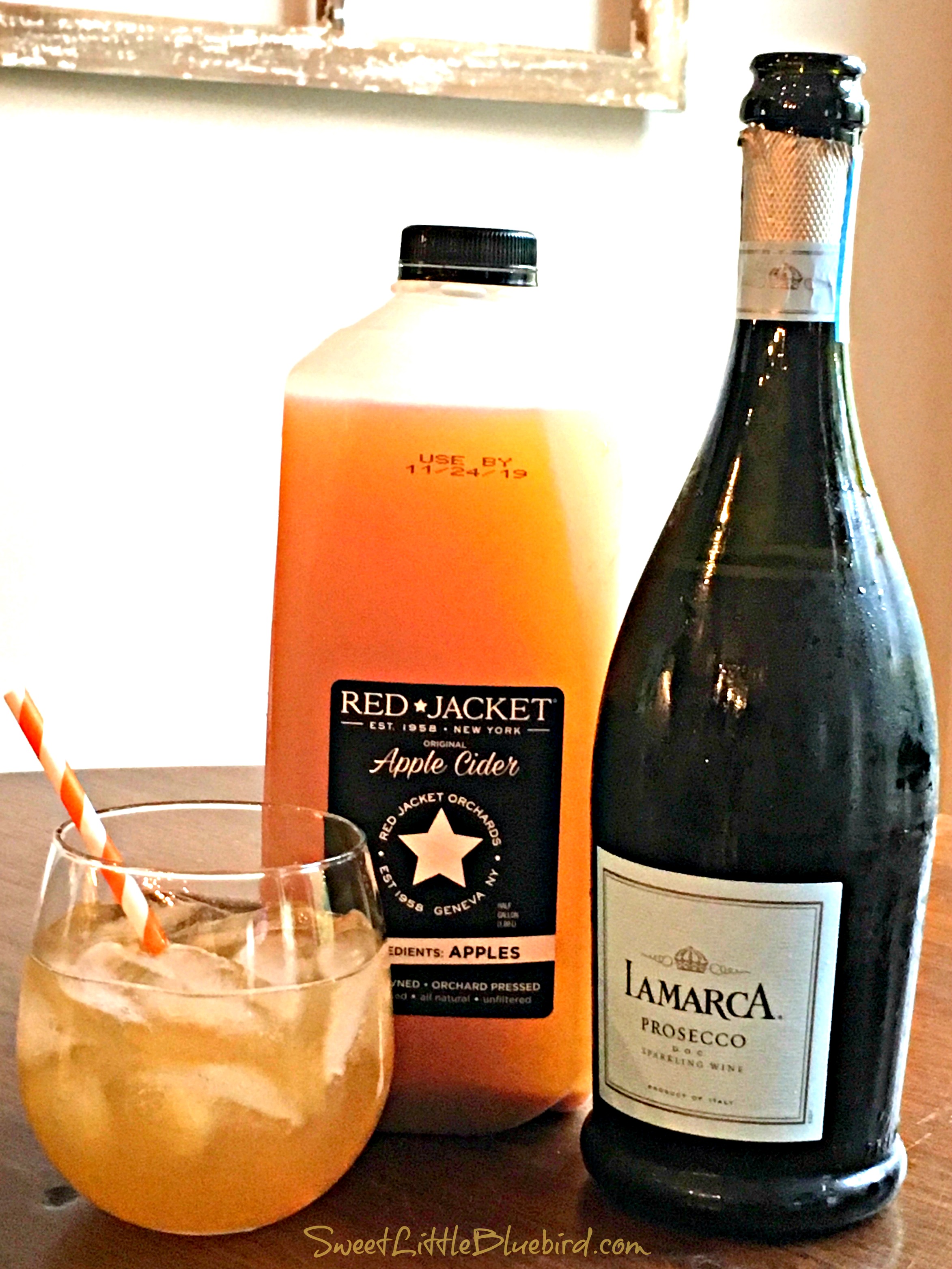 Apple Cider Mimosa Spritzer (Easy) - Sweet Little Bluebird