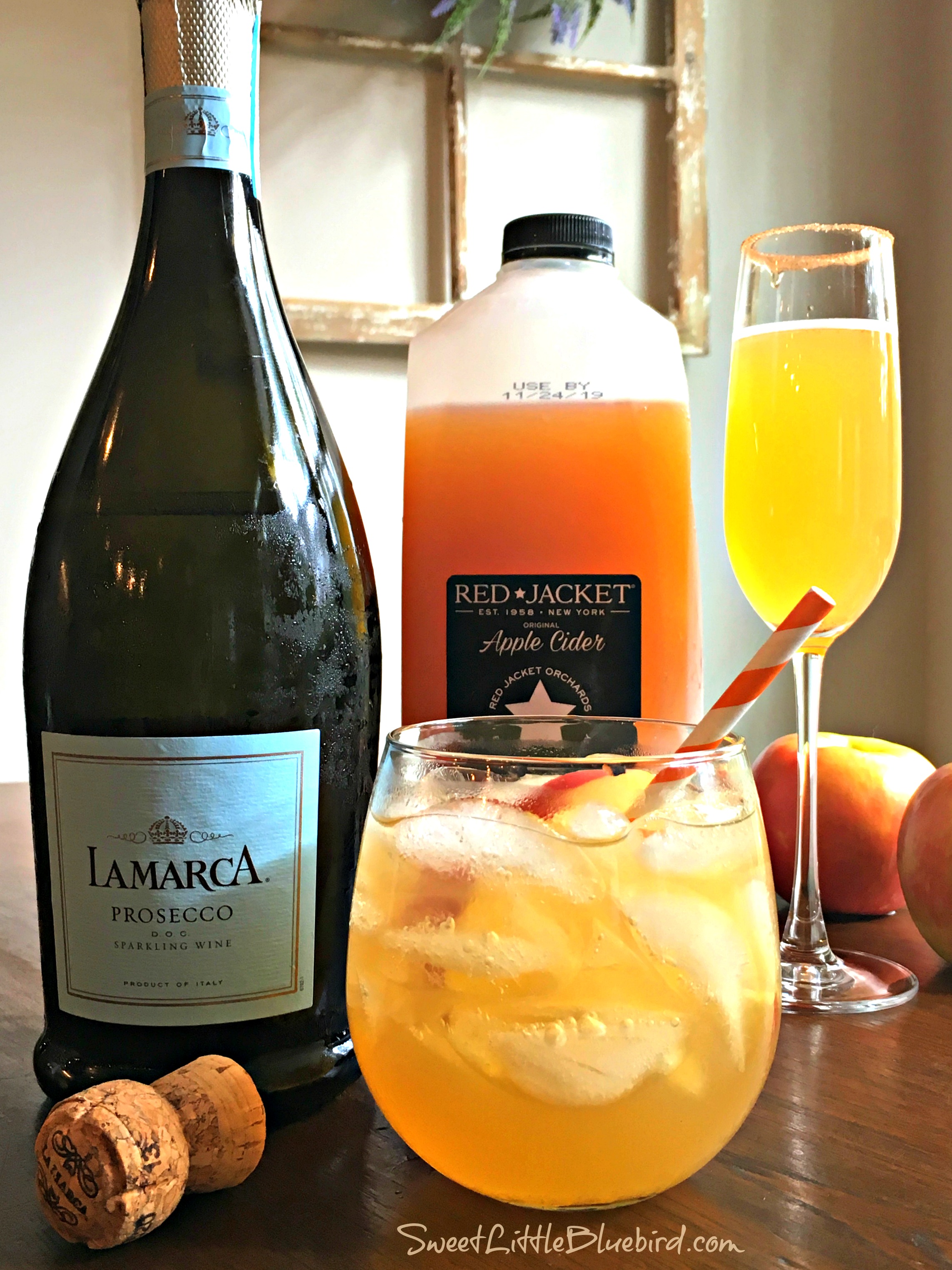 Apple Cider Mimosa Spritzer (Easy) - Sweet Little Bluebird